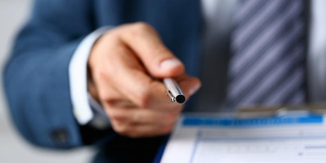Courtier en assurance auto : quels avantages